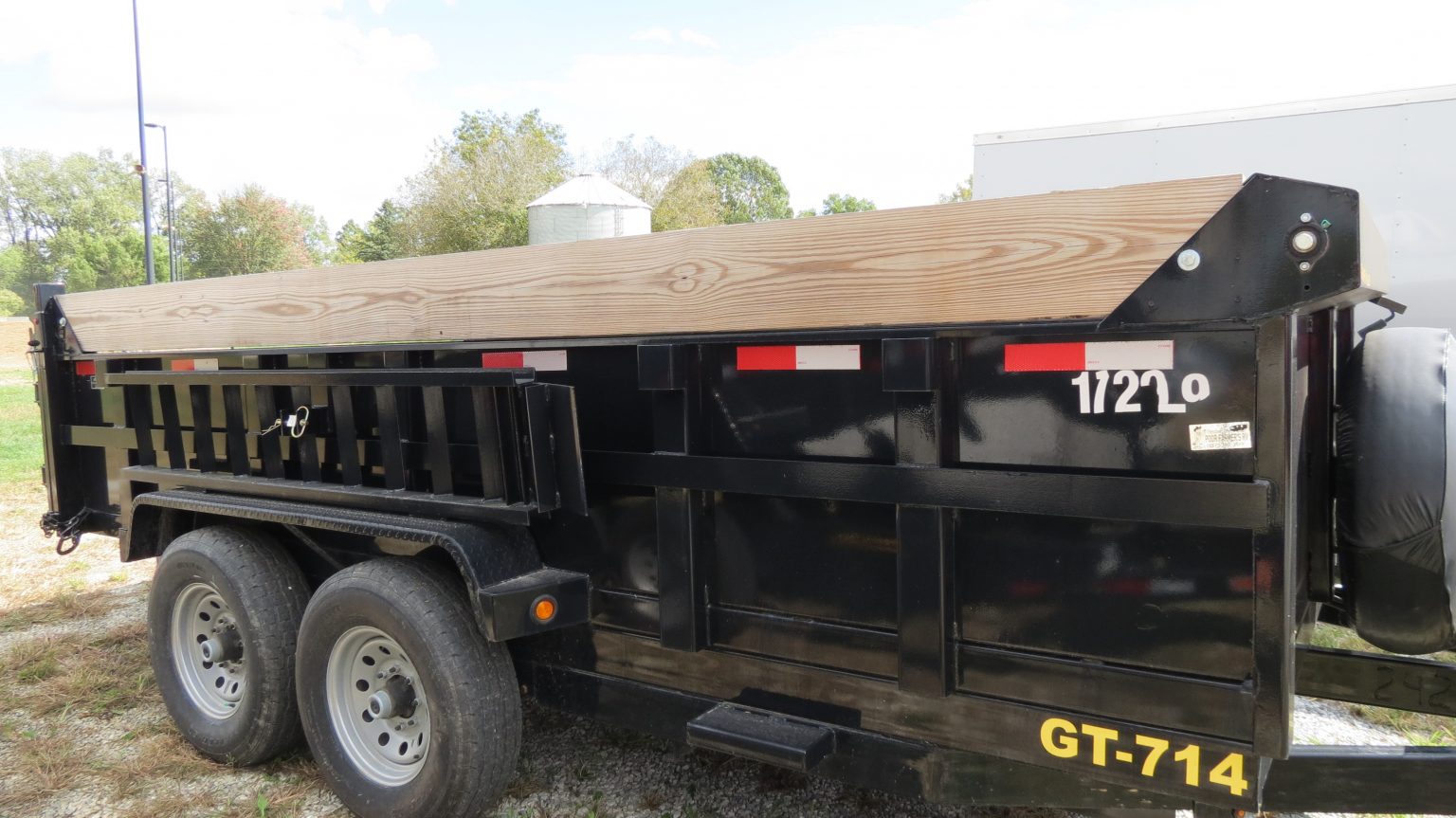 Used 2019 Griffin GT-714 Dump Trailer - Poor Farmers RV Sales, Service & Campgrounds Inc.