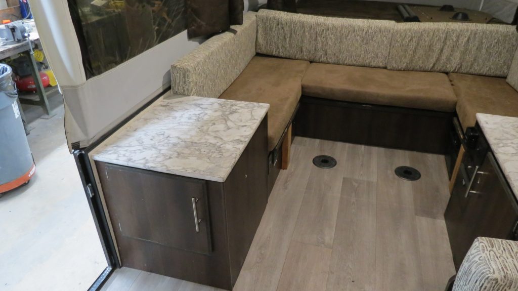 2018 Jayco Jay Sport 12UD Pop-Up - Poor Farmers RV Sales, Service ...